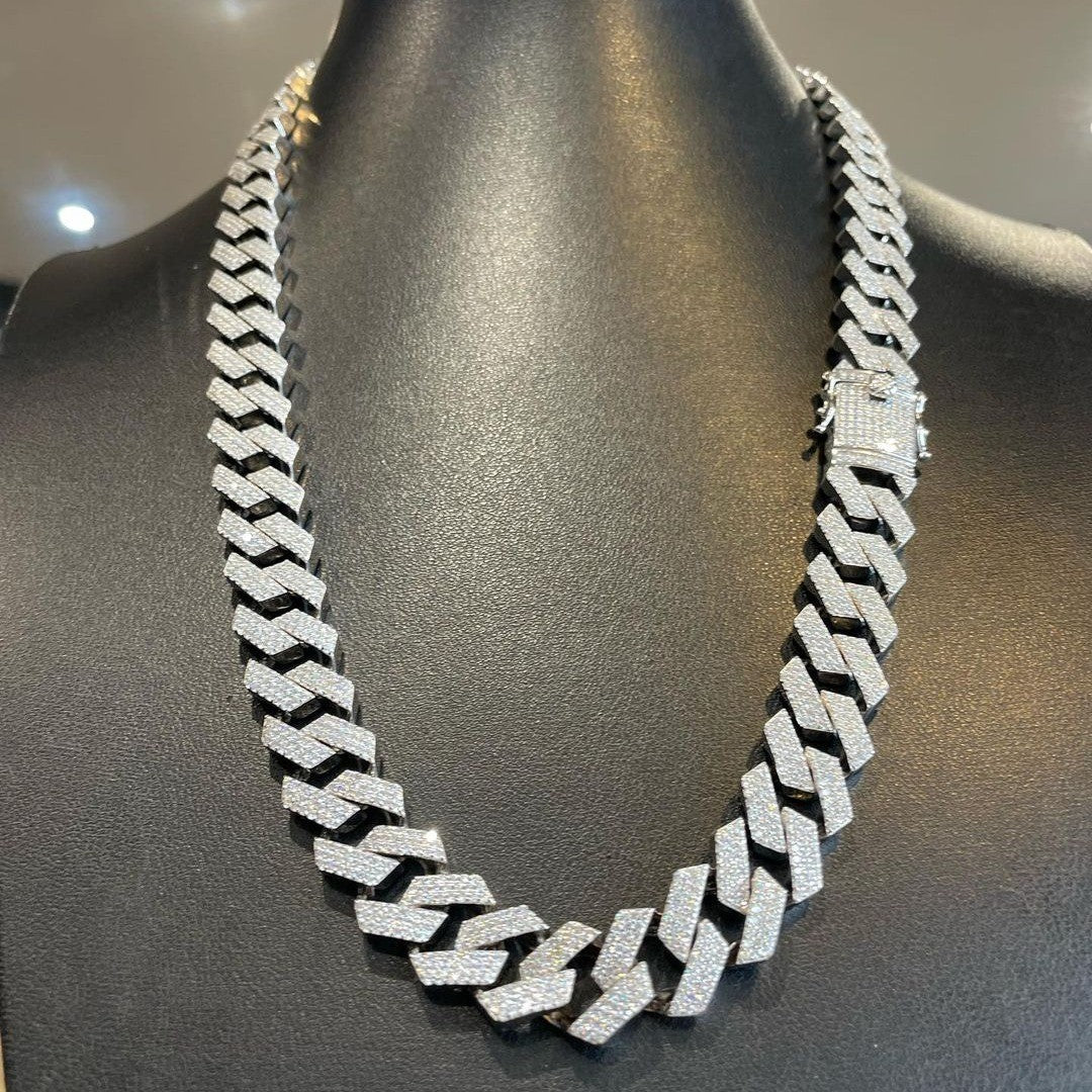 Iced Out VVS Moissanite Cuban Chain – Ghumen-Simprosys